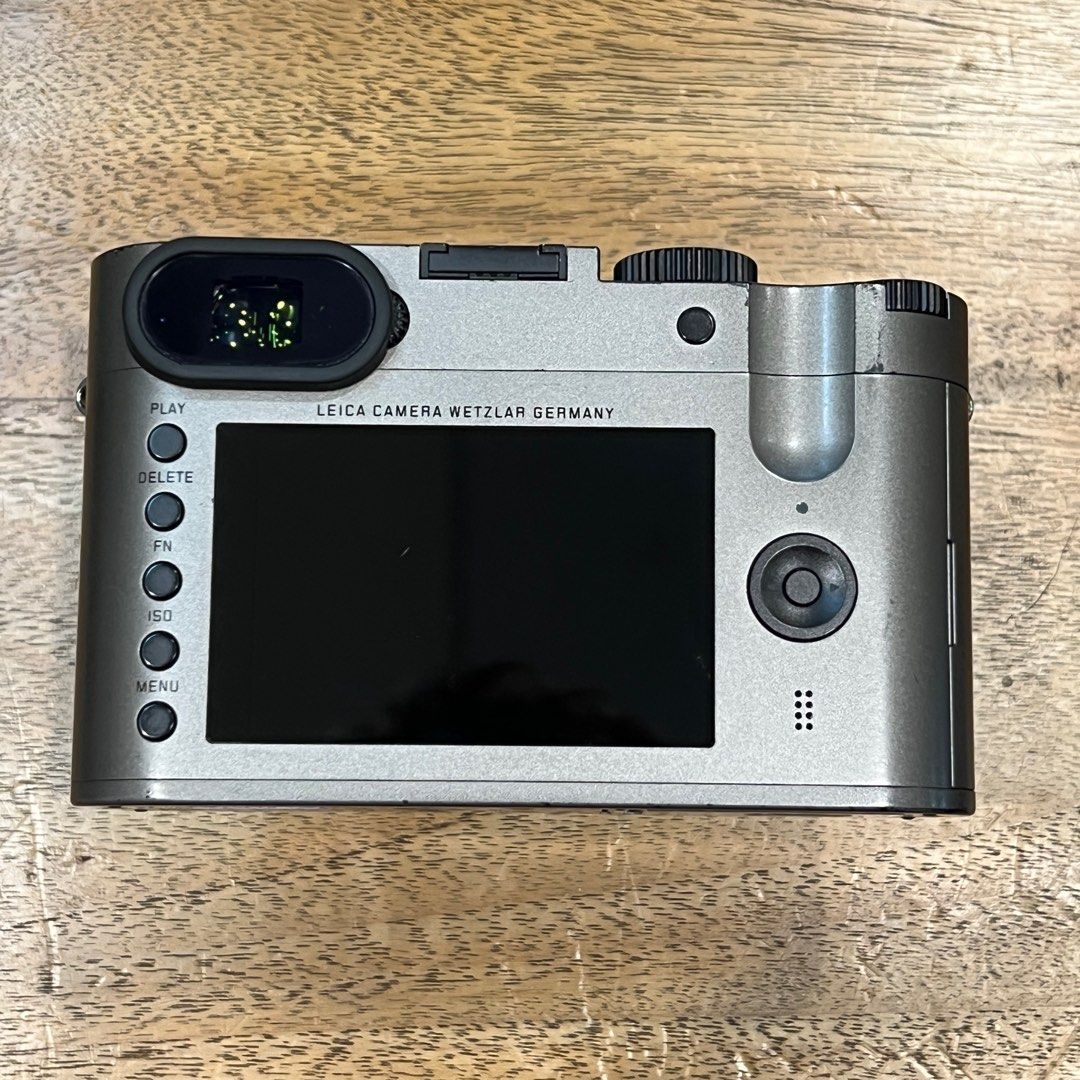 Leica Q Titanium, Photography, Cameras on Carousell