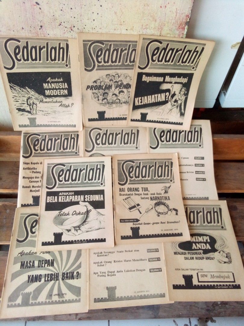 Majalah jadul, Antik, Lainnya di Carousell