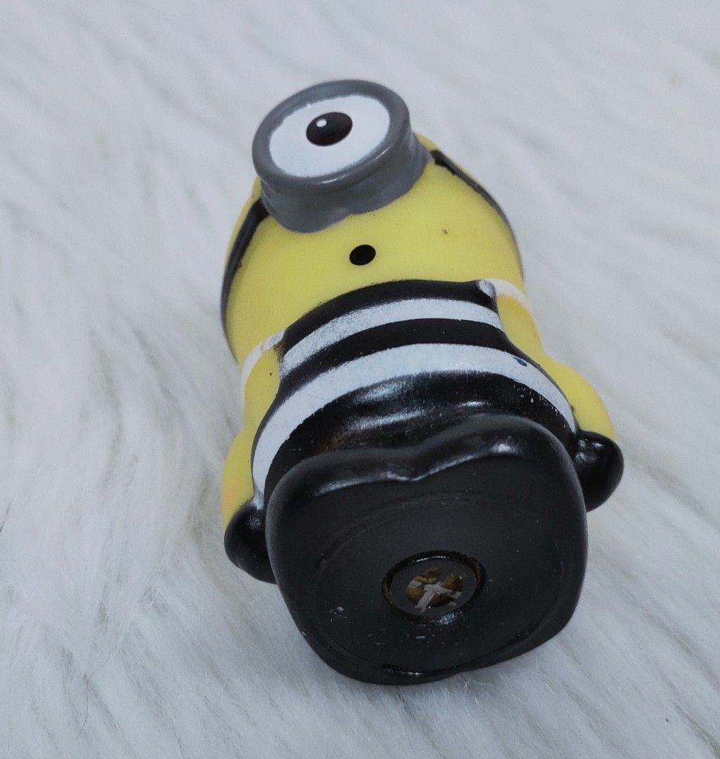 Minion Rubber Squeakie 2, Hobbies & Toys, Toys & Games on Carousell