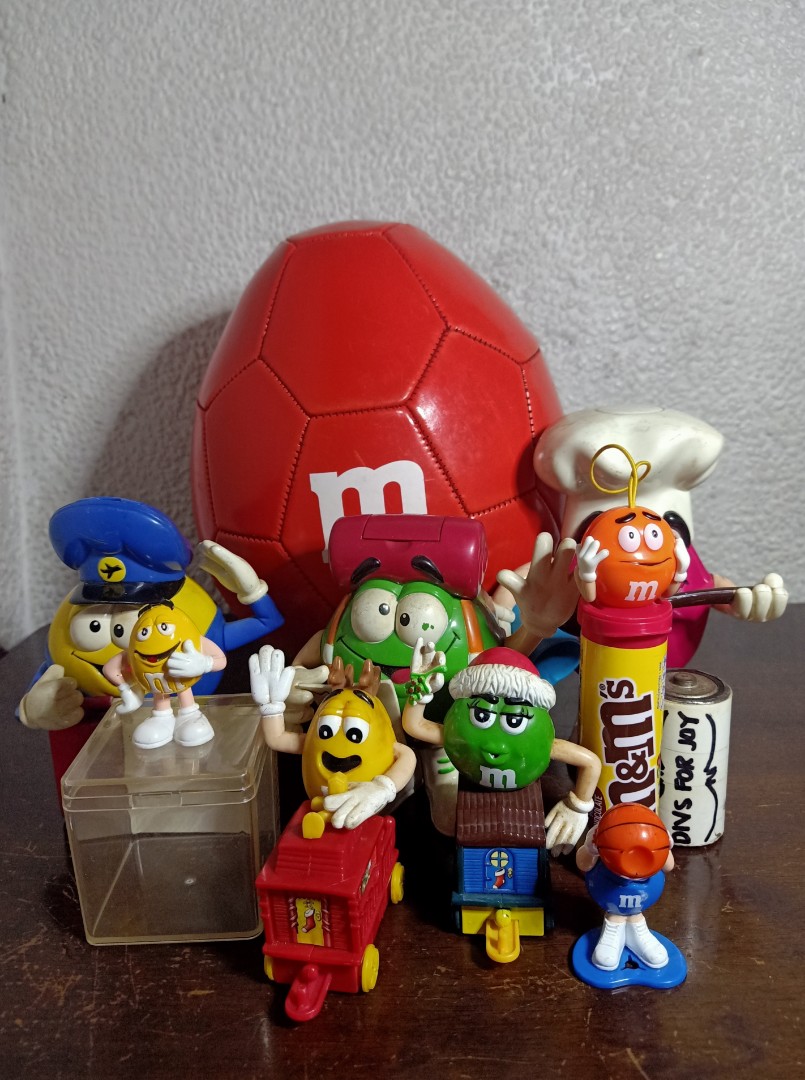 MnM's toy collectibles on Carousell