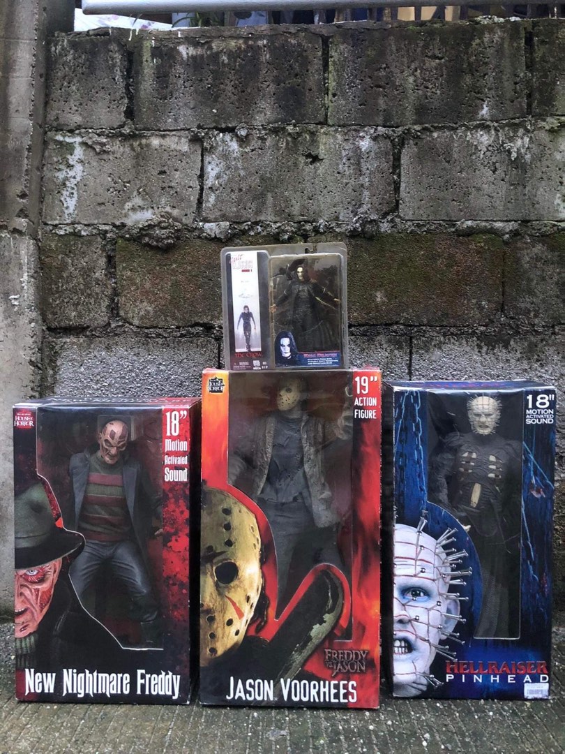 Neca 1/4 Scale Horror Figure on Carousell