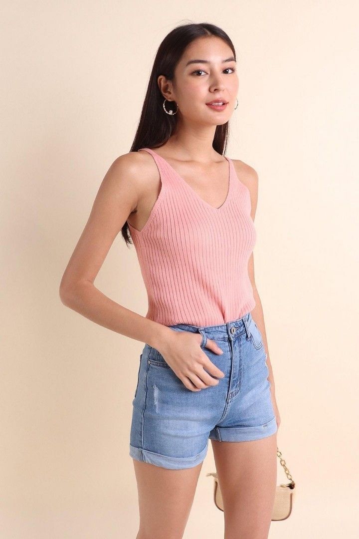 Neonmello Basic Knit Top, Women's Fashion, Tops, Sleeveless on Carousell