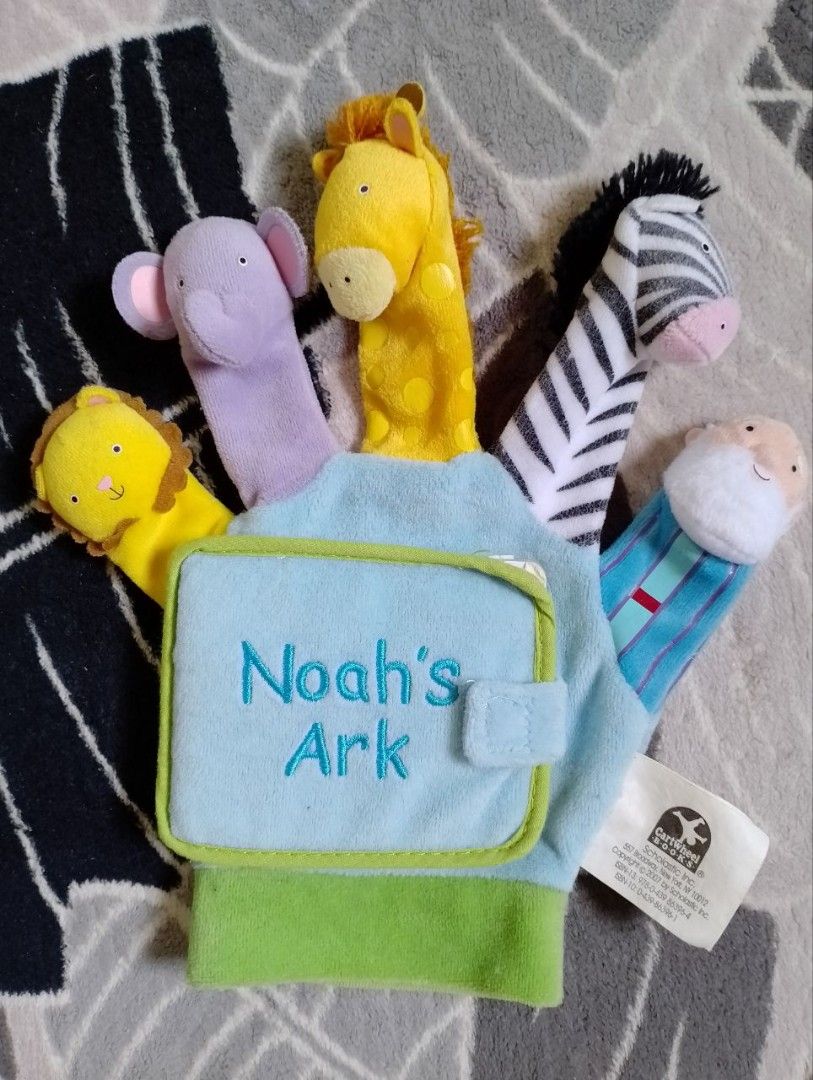 Noah Ark A hand puppet Board Book, Hobbies & Toys, Books & Magazines ...