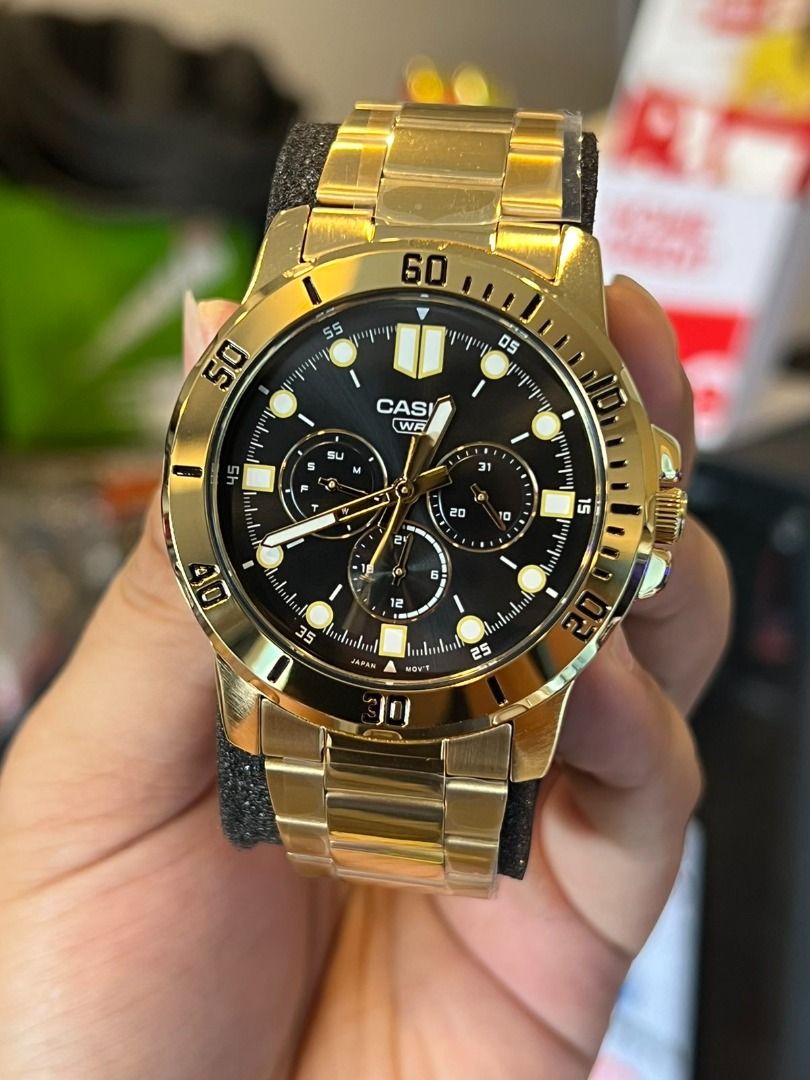 ORIGINAL CASIO Chrono Gold Stainless Steel Men's Watch MTP-VD300G-1E on ...