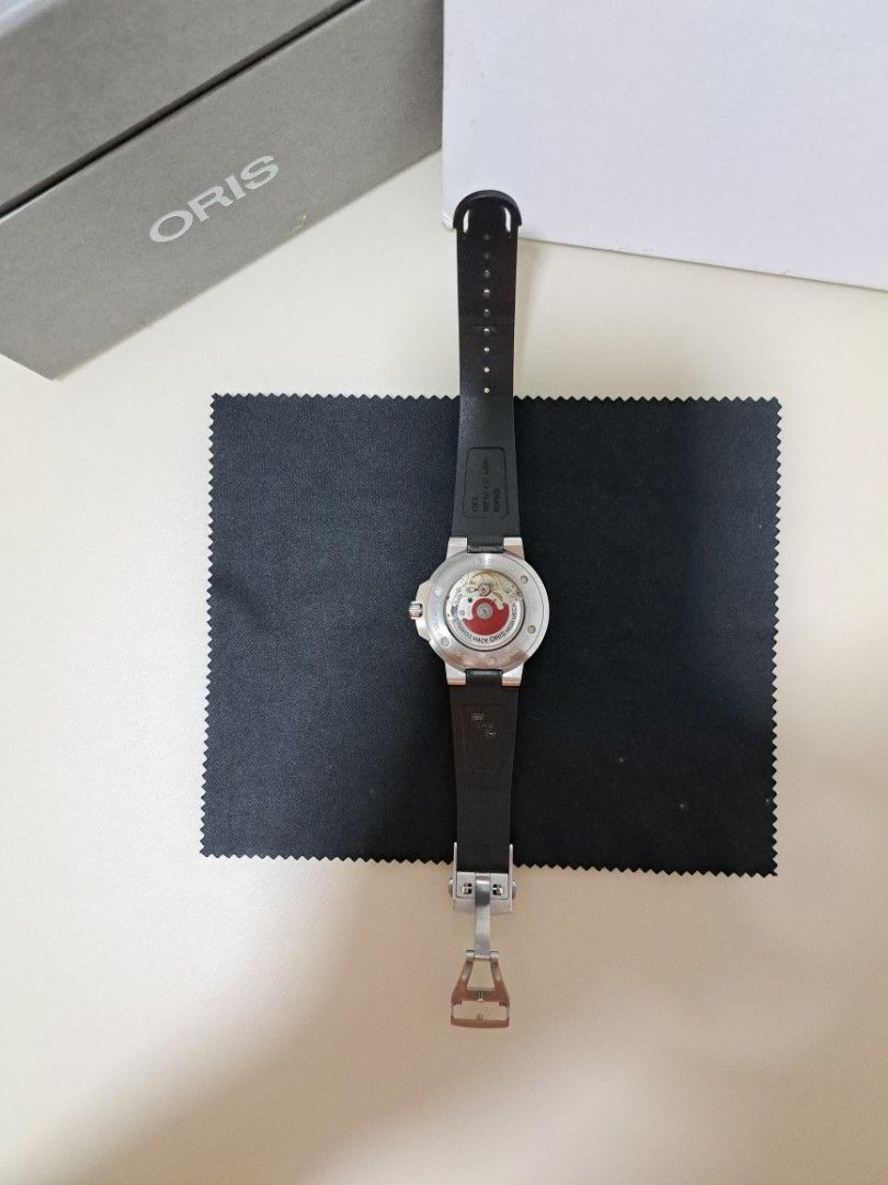 Oris Aquis, Luxury, Watches on Carousell