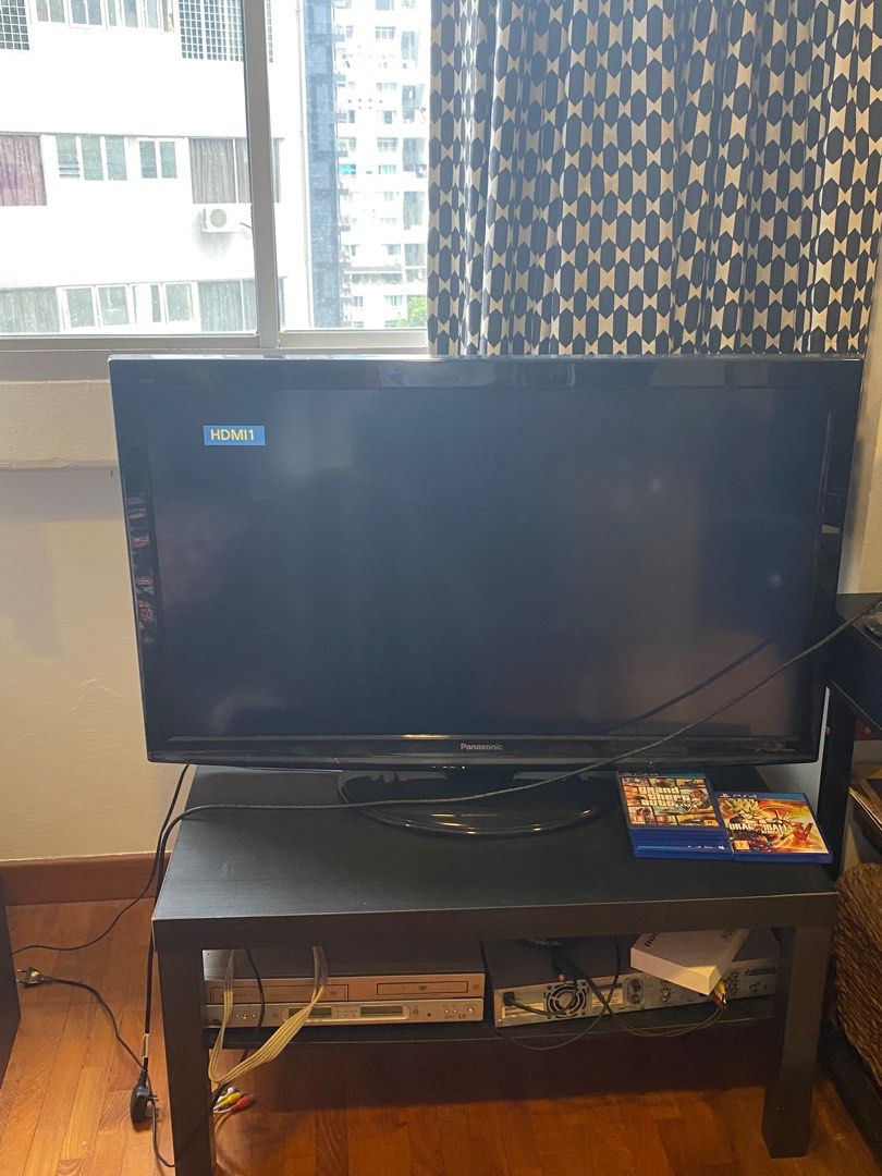 Panasonic 40in Plasma TV with Table (negotiable), TV & Home Appliances ...