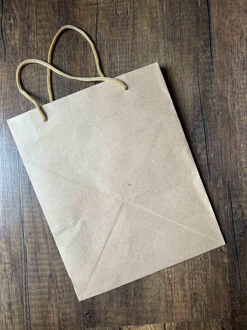 Paper Bag Polos, Serba Serbi, Others di Carousell