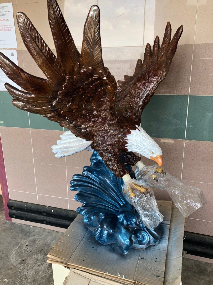 Poly resin eagle, Hobbies & Toys, Memorabilia & Collectibles, Vintage ...