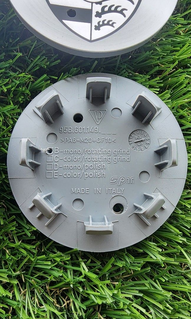 Porsche Hub Cap (4 pieces) - Concave, crest in black, RS Spyder ...