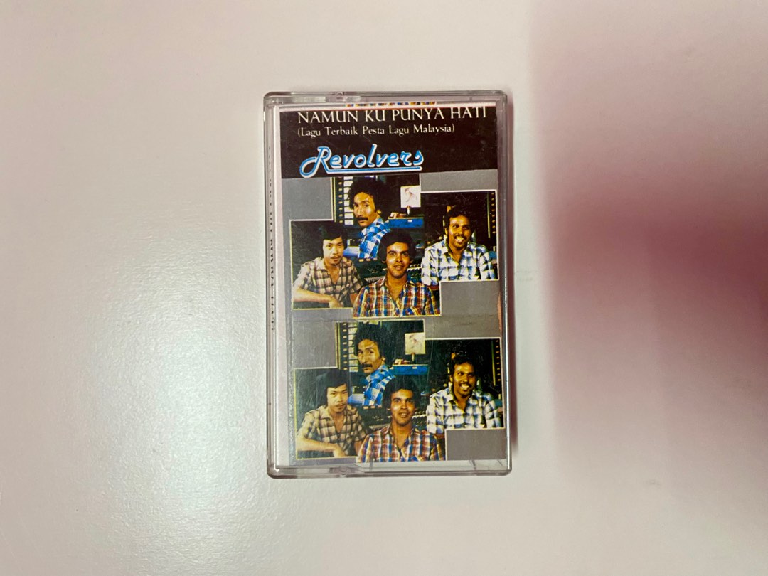 Revolver Cassette Kaset Tape, Hobbies & Toys, Music & Media, CDs & DVDs ...