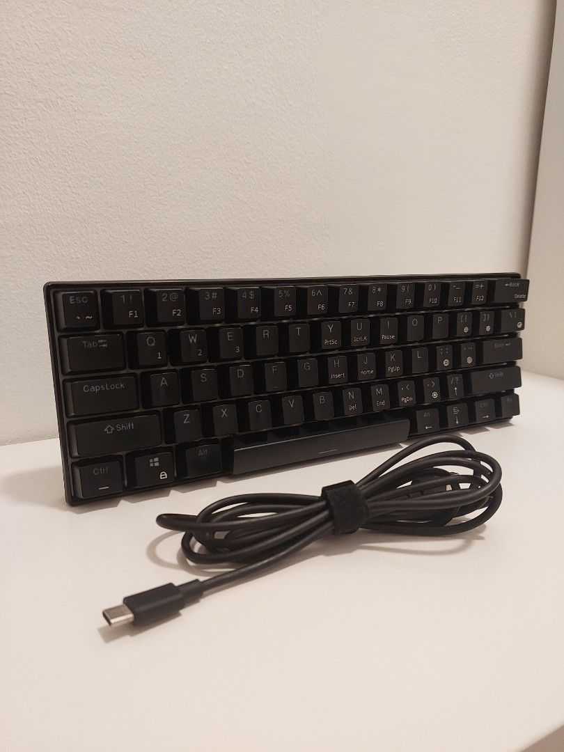 Royal Kludge keyboard RK 61 on Carousell