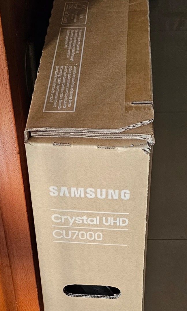 Samsung 43" Crystal UHD 4K CU7000, TV & Home Appliances, TV ...