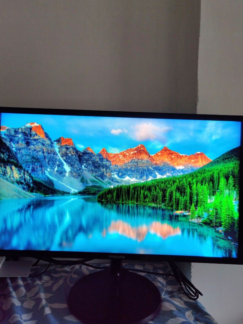 Samsung Full HD - LED monitor 24 inch, Computers & Tech, Parts ...
