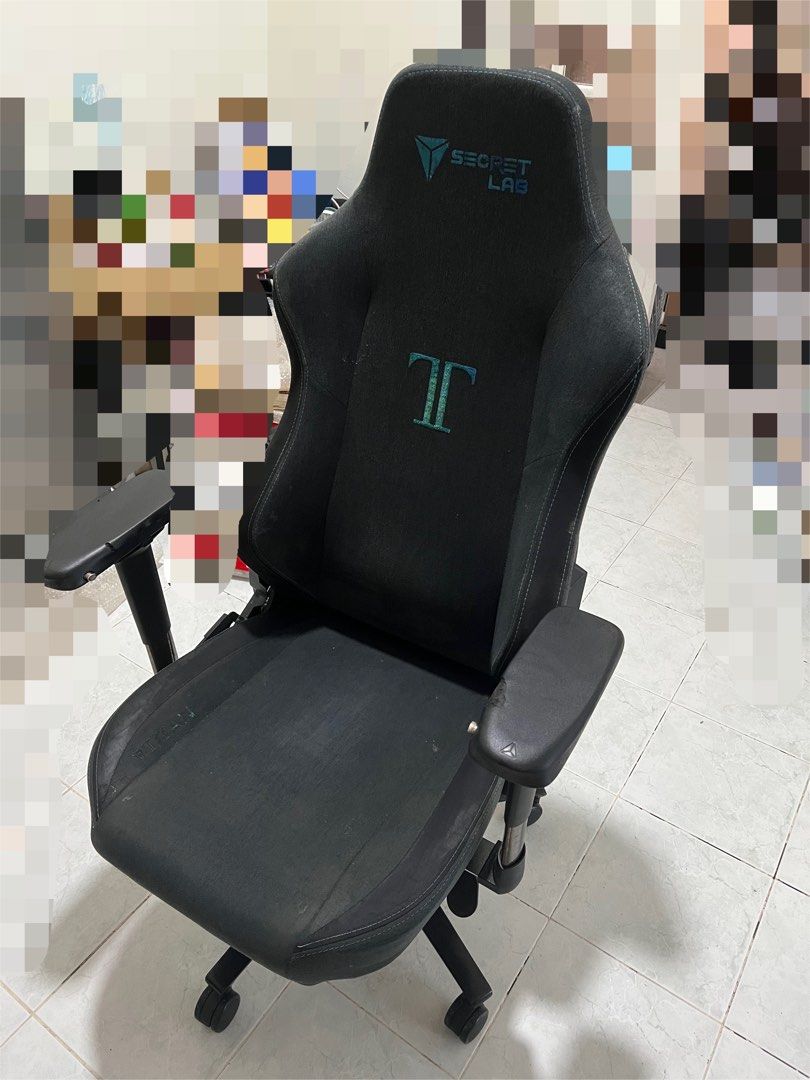 Secretlab Titan Gaming Chair, Furniture & Home Living, Office Furniture ...