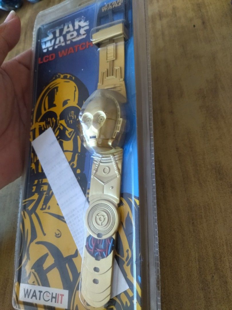 Star Wars LCD WATCH 1997 C3 PO Lucas Film, Hobbies & Toys, Toys & Games ...