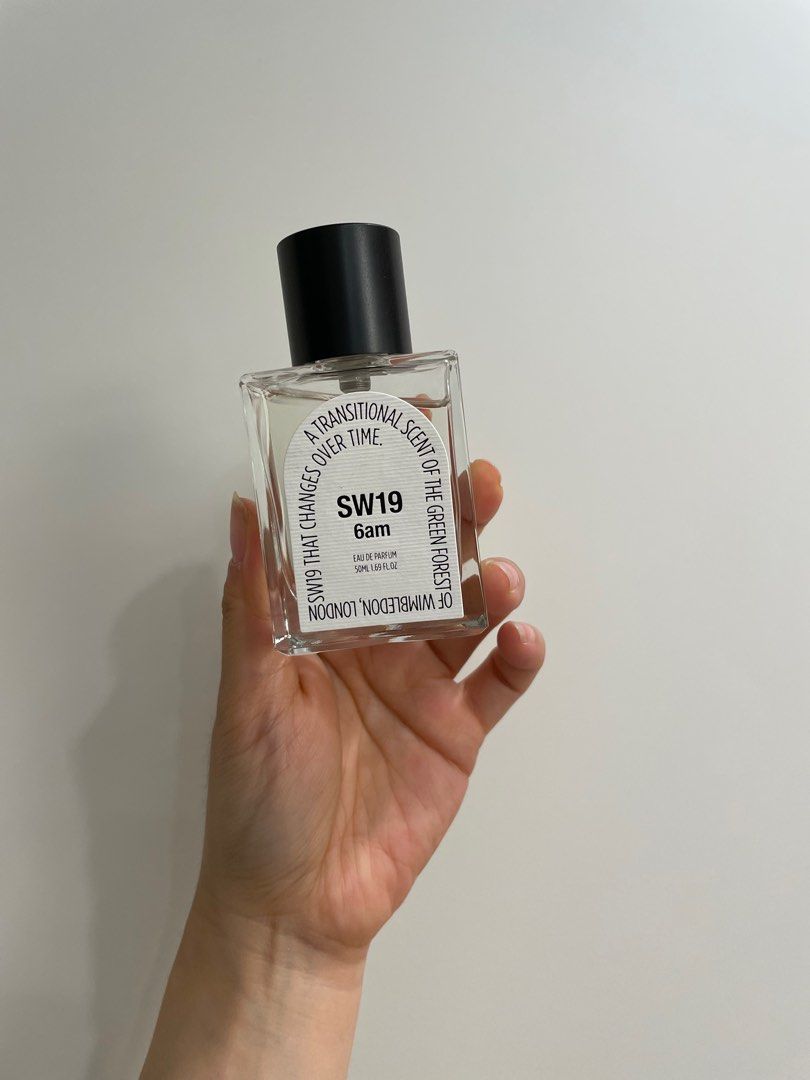 SW19 6AM Perfume on Carousell