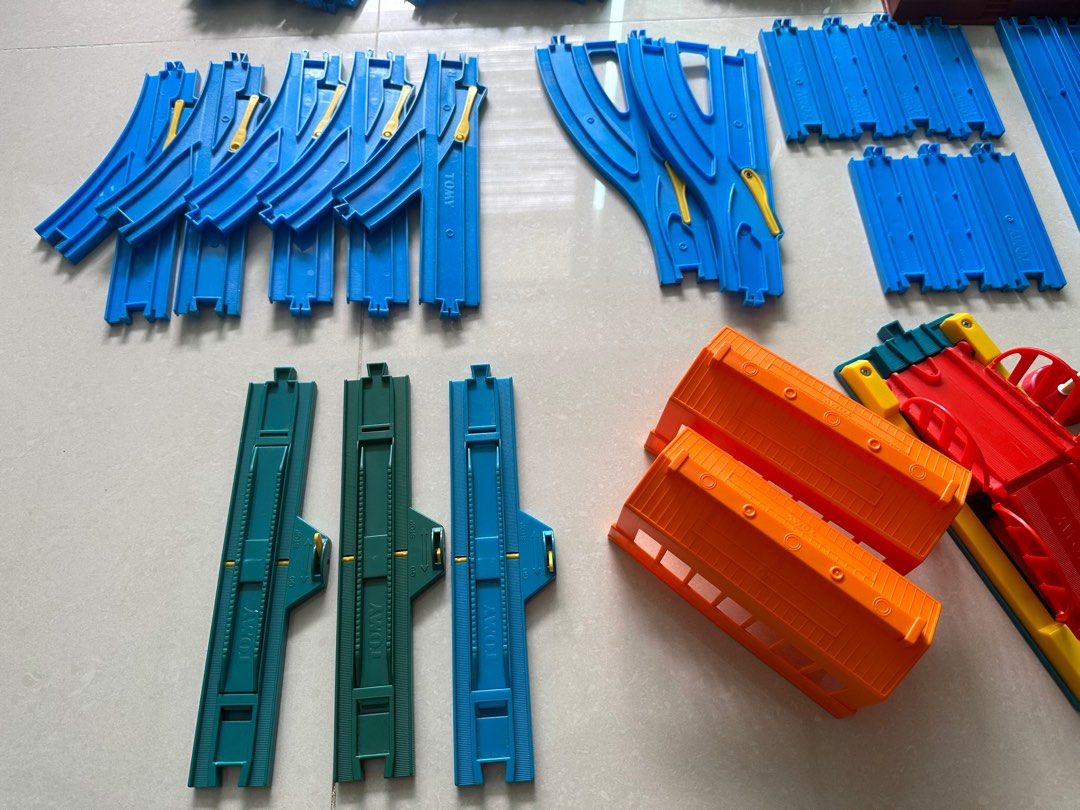 Thomas & Friends TOMY train track bundle, Hobbies & Toys, Toys & Games ...