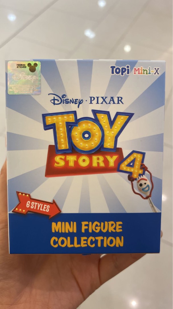 Topi Toy Story 4 反斗奇兵mini figure盲盒：巴斯光年, 興趣及遊戲, 玩具 & 遊戲類 - Carousell