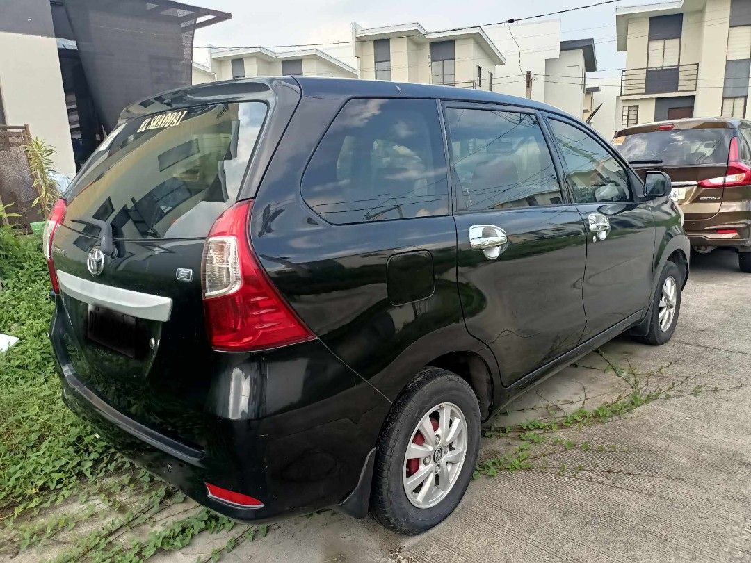Toyota Avanza MPV Manual on Carousell