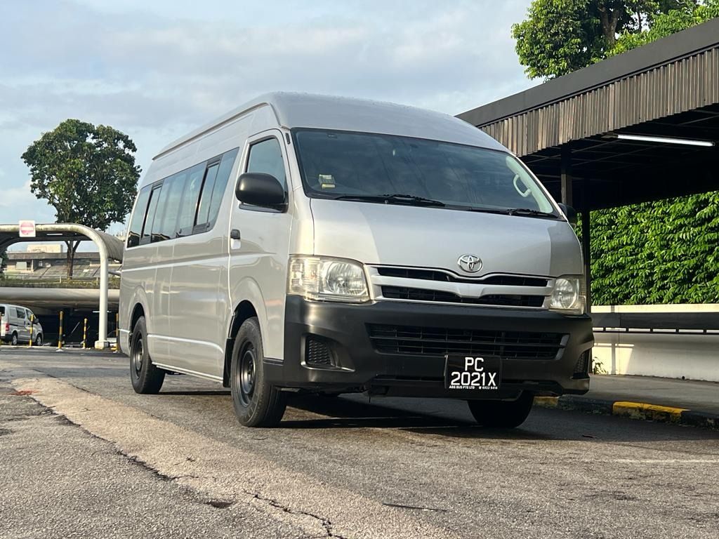 Toyota Hiace Commuter, Cars, Commercial Vehicles, Used on Carousell