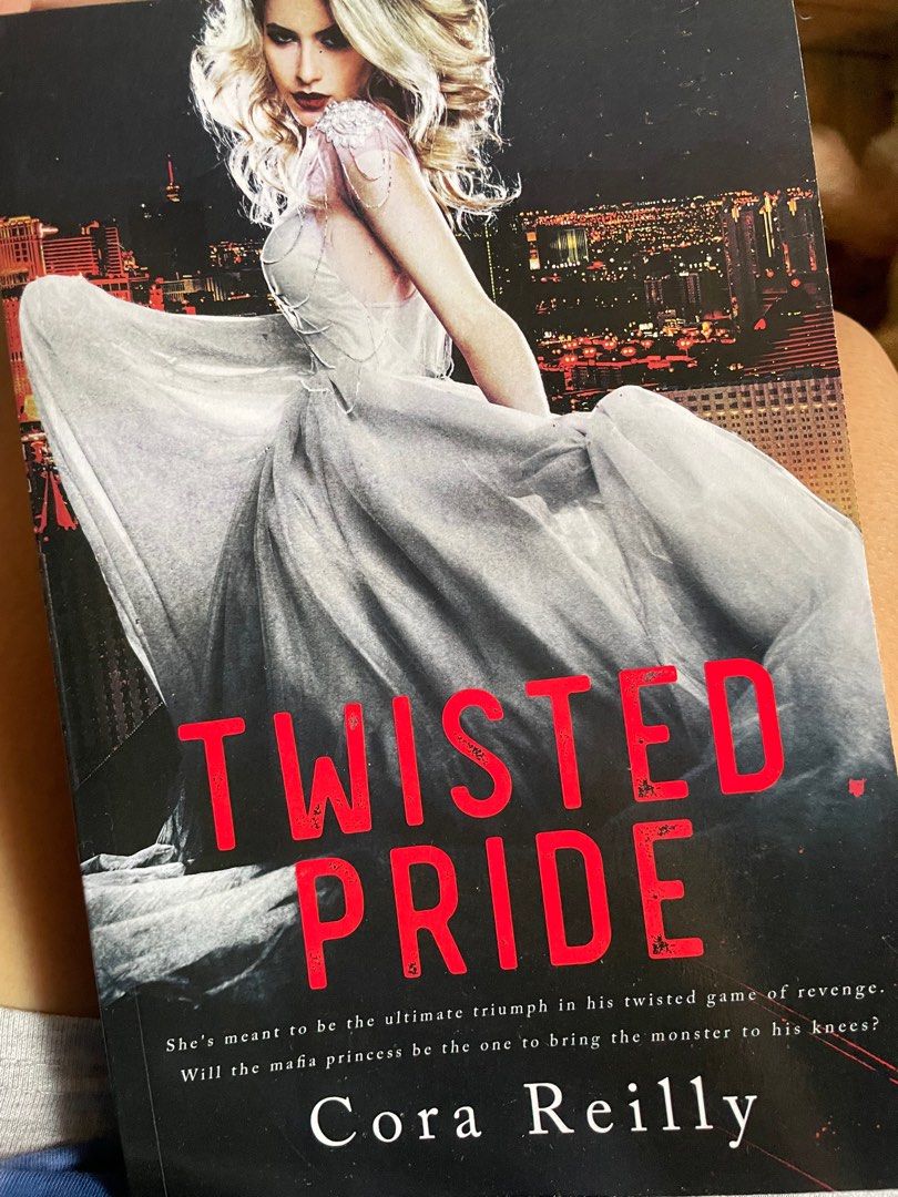 Twisted Pride By Cora Reilly Signed Copy Hobbies And Toys Books And Magazines Fiction And Non