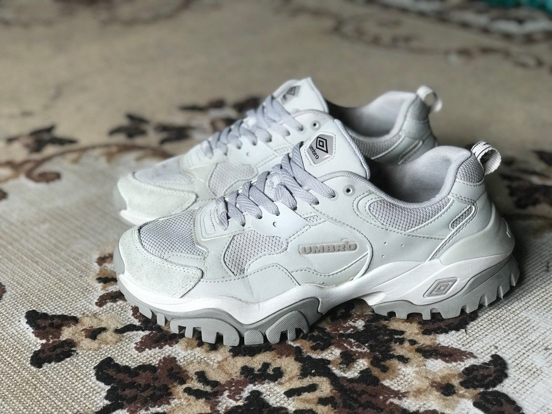 Umbro Korean Platform Shoes on Carousell