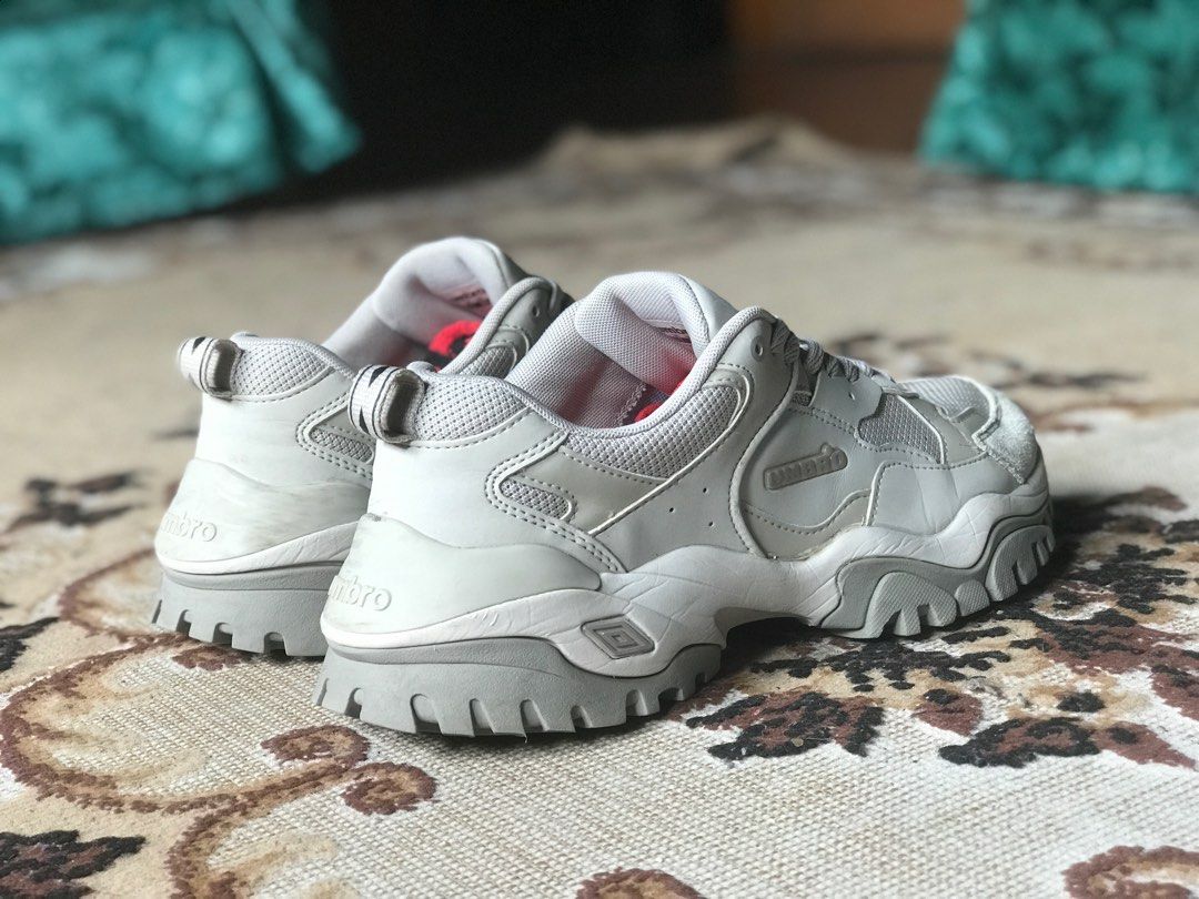 Umbro Korean Platform Shoes on Carousell
