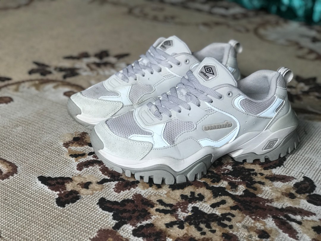 Umbro Korean Platform Shoes on Carousell