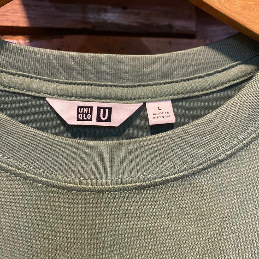 *SALE* UNIQLO Airism mineral mint pistachio green crew neck drop ...
