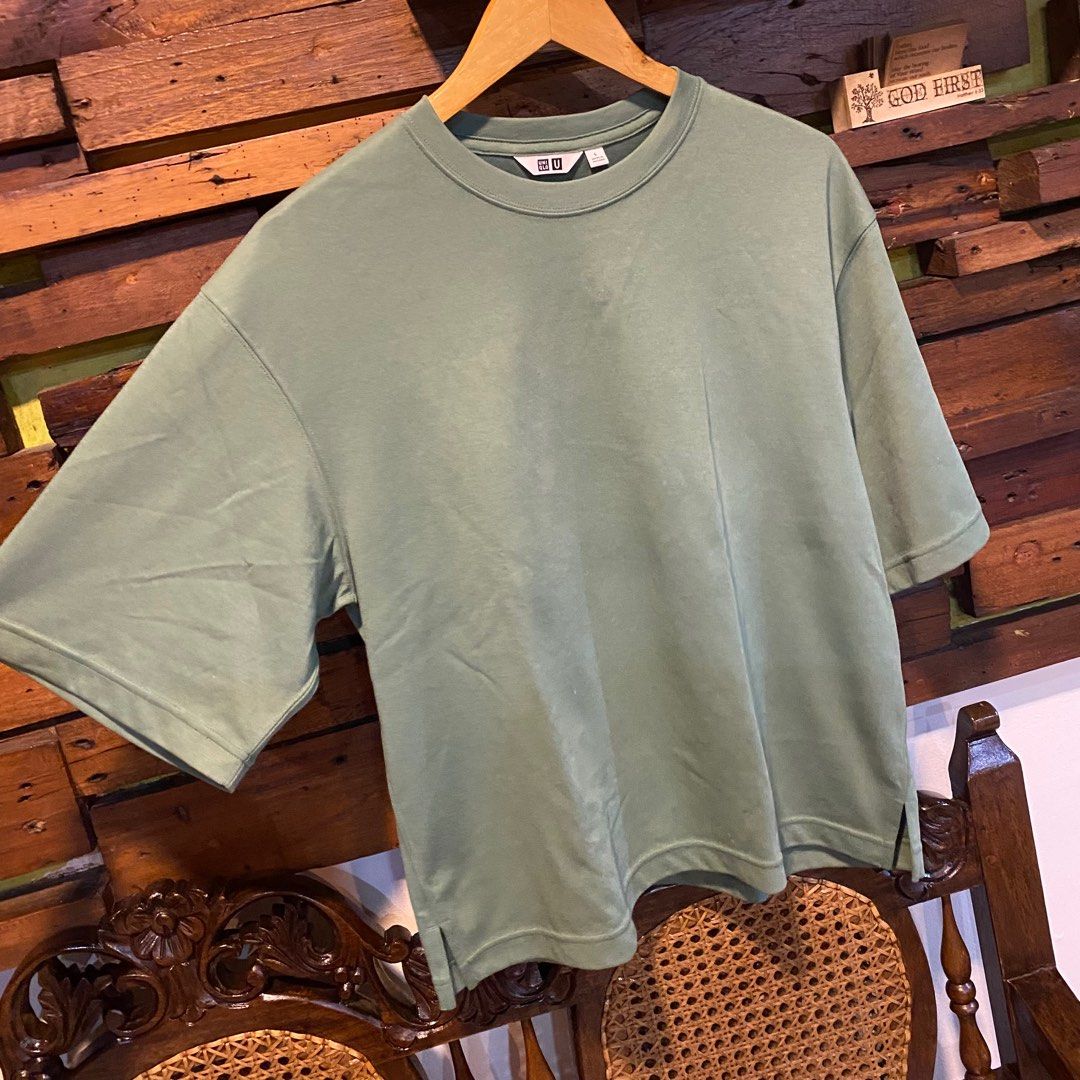 *SALE* UNIQLO Airism mineral mint pistachio green crew neck drop ...