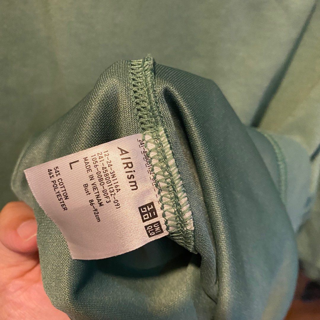*SALE* UNIQLO Airism mineral mint pistachio green crew neck drop ...