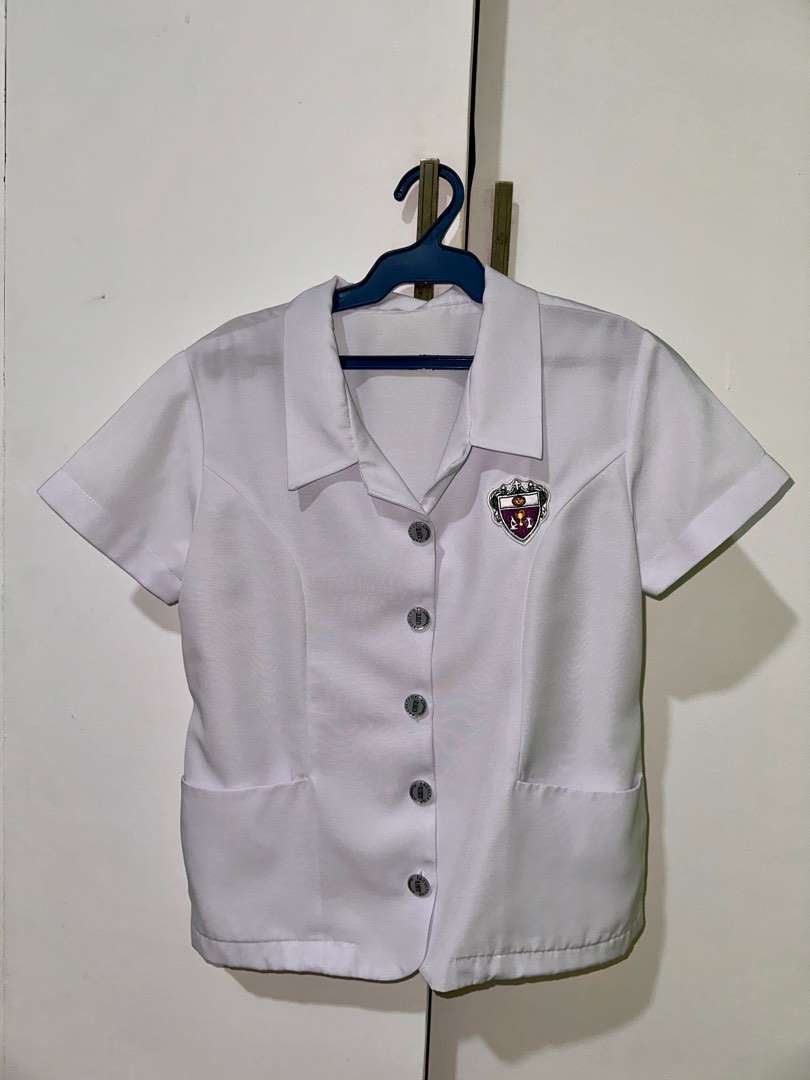 UST Medical Technology 1st-2nd Year type A uniform, Women's Fashion ...