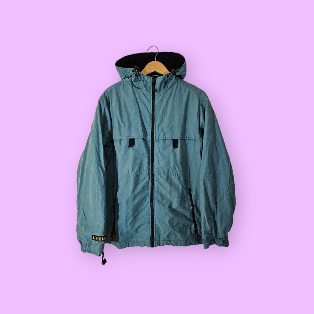 Vintage levis alaska windbreaker on Carousell