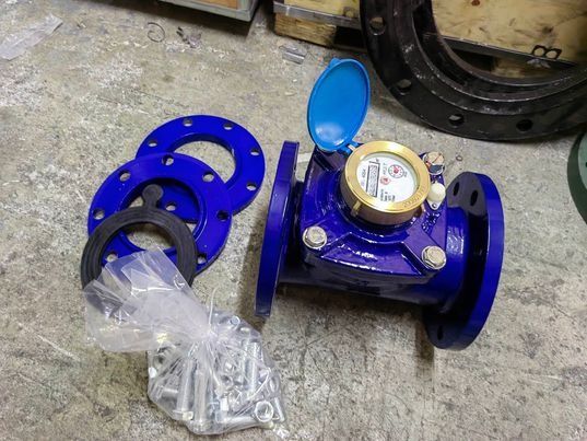 Water meter Flanged type, Commercial & Industrial, Construction Tools ...