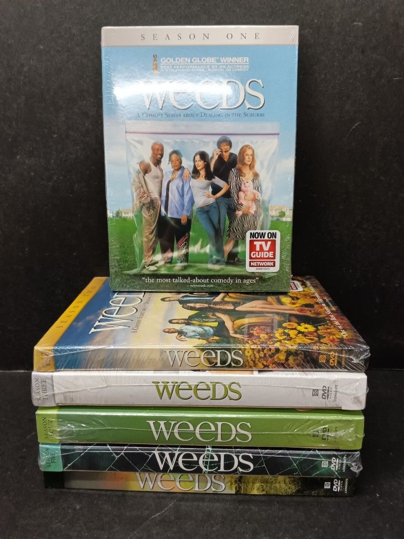 WEEDS Season 1,2,3,4,5,6 Original DVD Set (Region 1), Hobbies & Toys, Music & Media, CDs & DVDs ...
