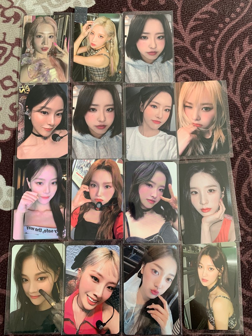 (WTS) LOONA PHOTOCARD, Hobbies & Toys, Collectibles & Memorabilia, K-Wave on Carousell