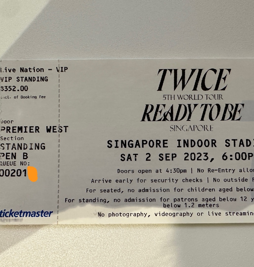 WTT BARRICADE VIP 201x PEN B - TWICE READY TO BE CONCERT TICKETS ...