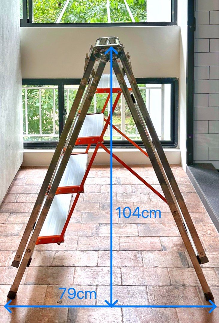 2-in-1 Laundry Rack Ladder, Furniture & Home Living, Home Improvement ...