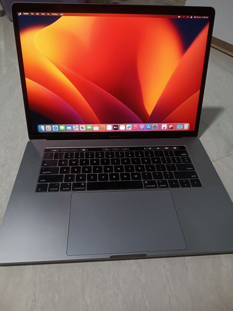 Apple Macbook Pro 2017, 15-Inch, 512GB SSD & 16GB RAM, Computers & Tech ...