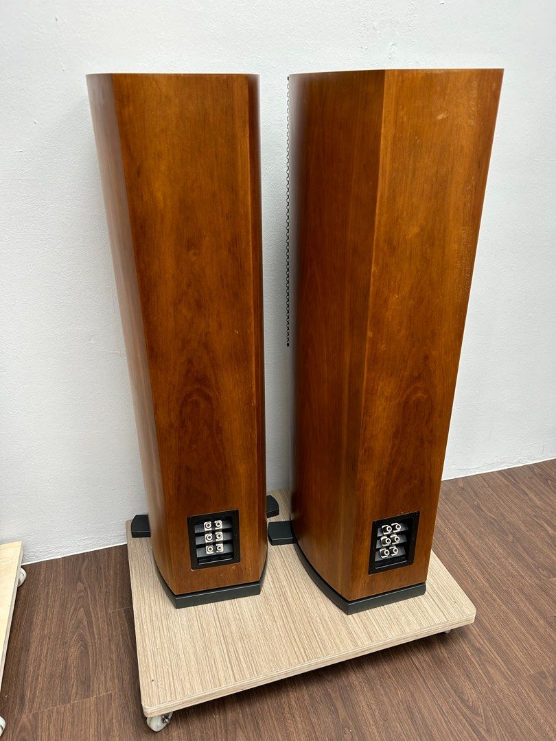 ATC SCM40 v2 Floorstanding Speakers, Audio, Soundbars, Speakers ...