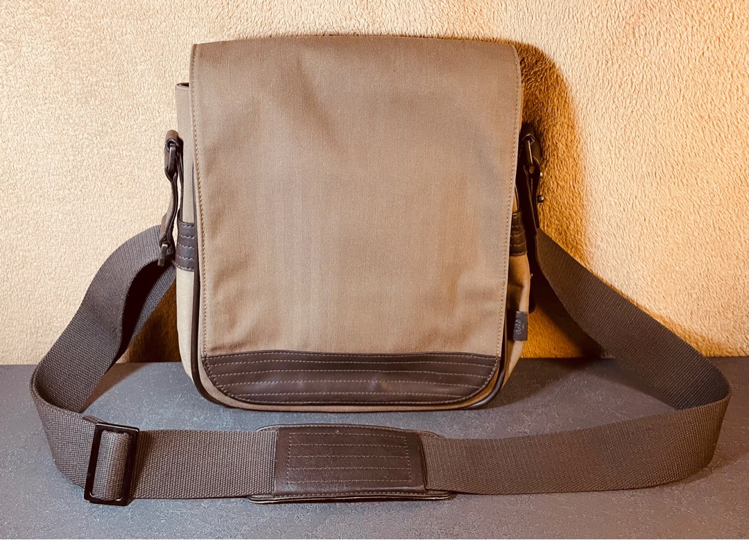 Authentic Dunhill Motorities Leather and Cotton Canvass Expandable ...