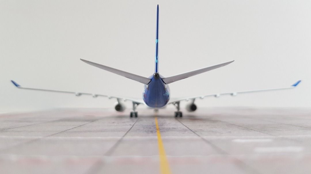 Big-Bus Models Air Transat Airbus A330-300 C-GTSD 1:400 Scale Aircraft ...