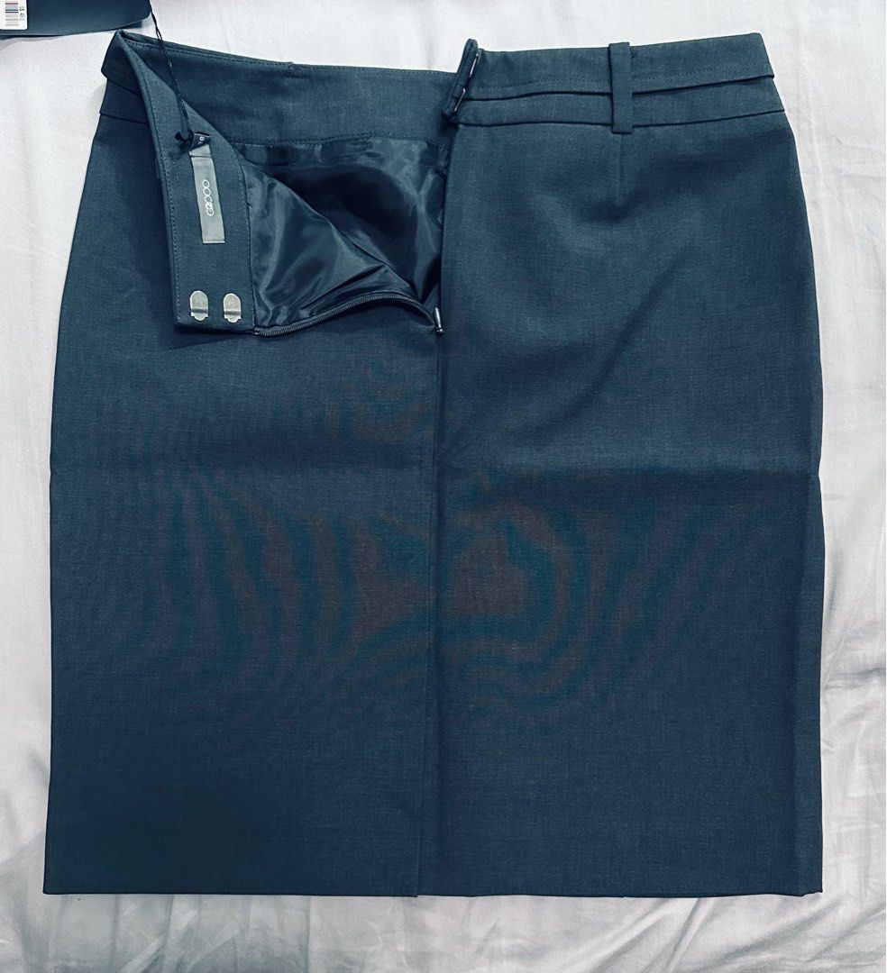 Brand new G2000 skirt, Women's Fashion, Bottoms, Skirts on Carousell