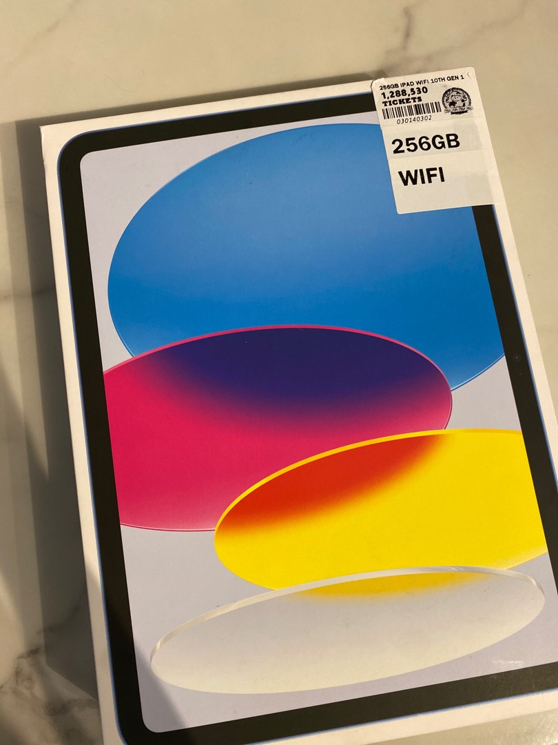 Brand New Ipad 10th gen 256gb wifi (Blue), Mobile Phones & Gadgets ...