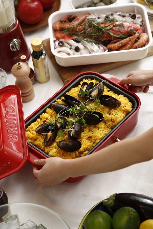 BRUNO Compact Hot Plate BOE021-RD-ACE, TV & Home Appliances, Kitchen ...