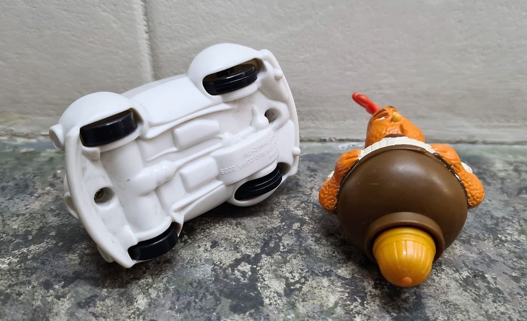 BUCK CLUCK - 2005 McDonald's Disney CHICKEN LITTLE Happy Meal Toy ...