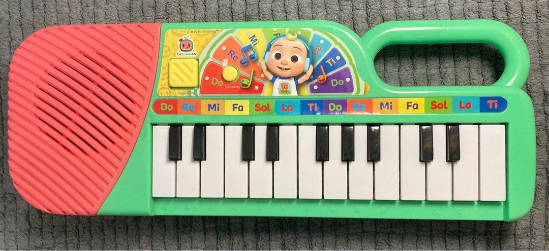 CoComelon First Act Musical Keyboard, 23 Keys; Music and ABC Songs Pre ...