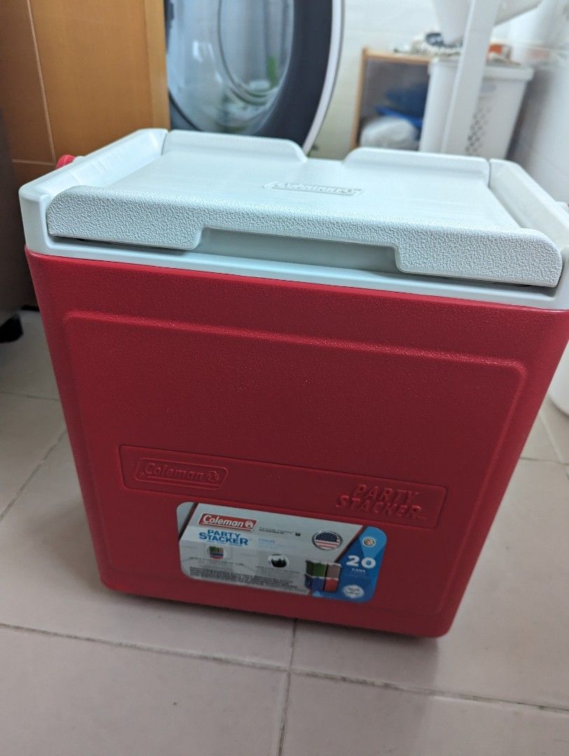 Coleman cooler box 20 can 16l party stacker, Furniture & Home Living ...