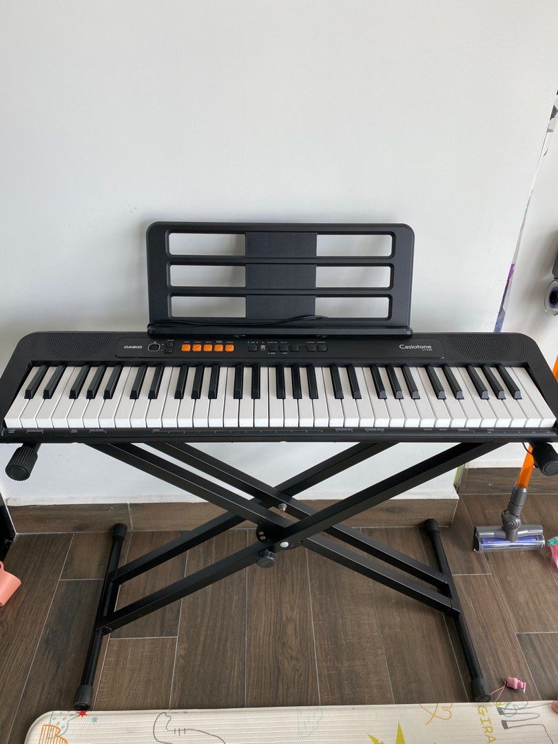 CT-S100 Casio keyboard with stand, Hobbies & Toys, Music & Media ...