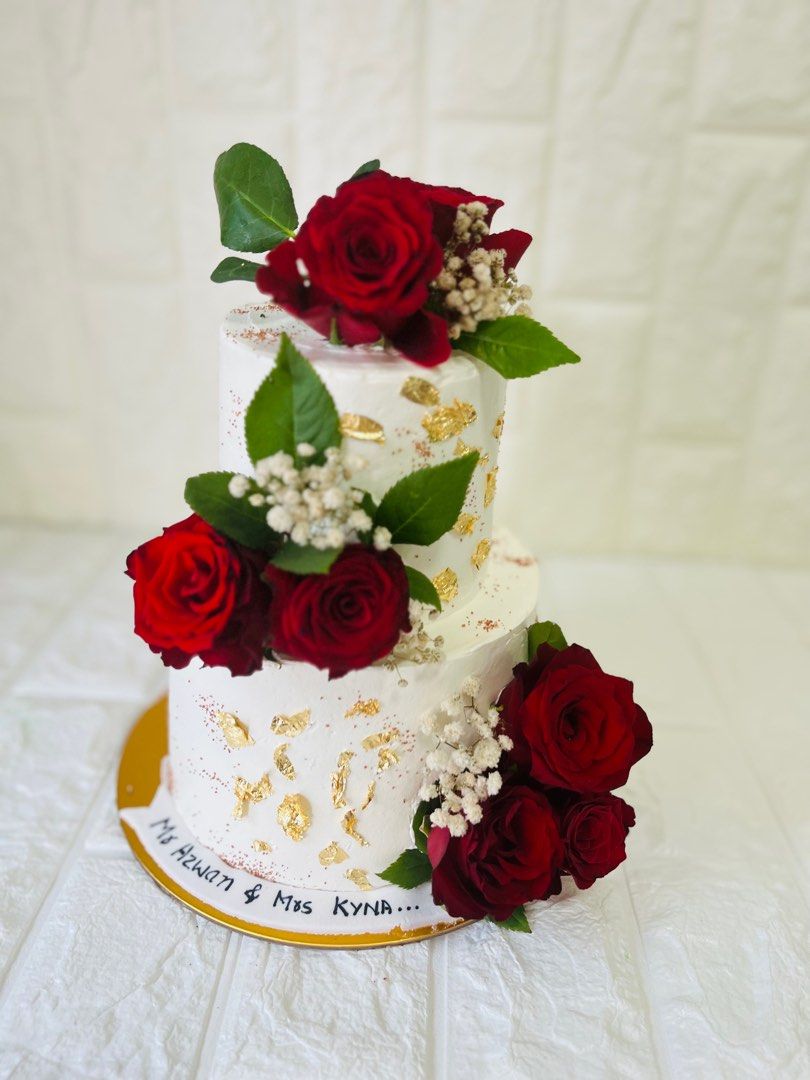 Customised Cake/ halal cake / eggless cake/wedding cakes/birthday cake ...